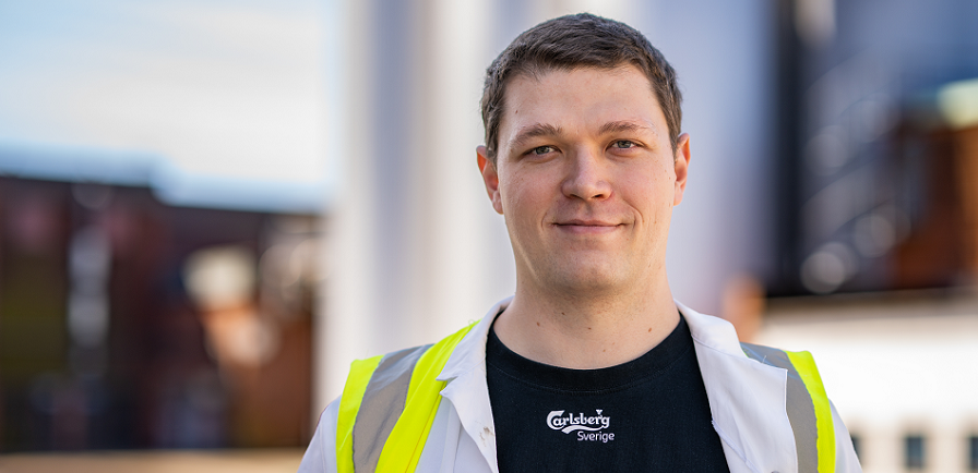 Newsroom » MIKHAIL – EN RIKTIG SUPER ZERO HERO « Carlsberg Sverige