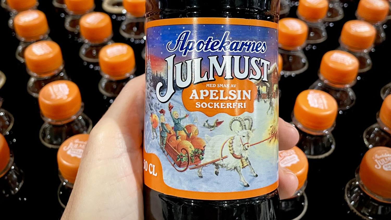Newsroom » Två julfavoriter i ny kombination: Apotekarnes Julmust med ...